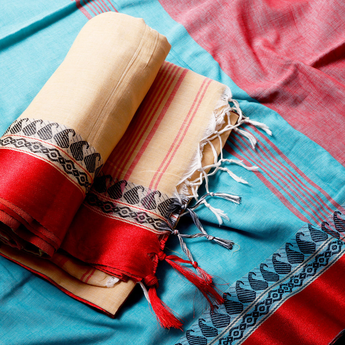 Shantipuri Cotton Sarees – Avishya.com