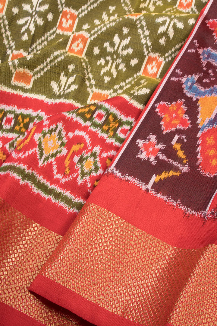 Ikat Pochampally Sarees - Pure Handloom Sarees with Intricate Patterns ...