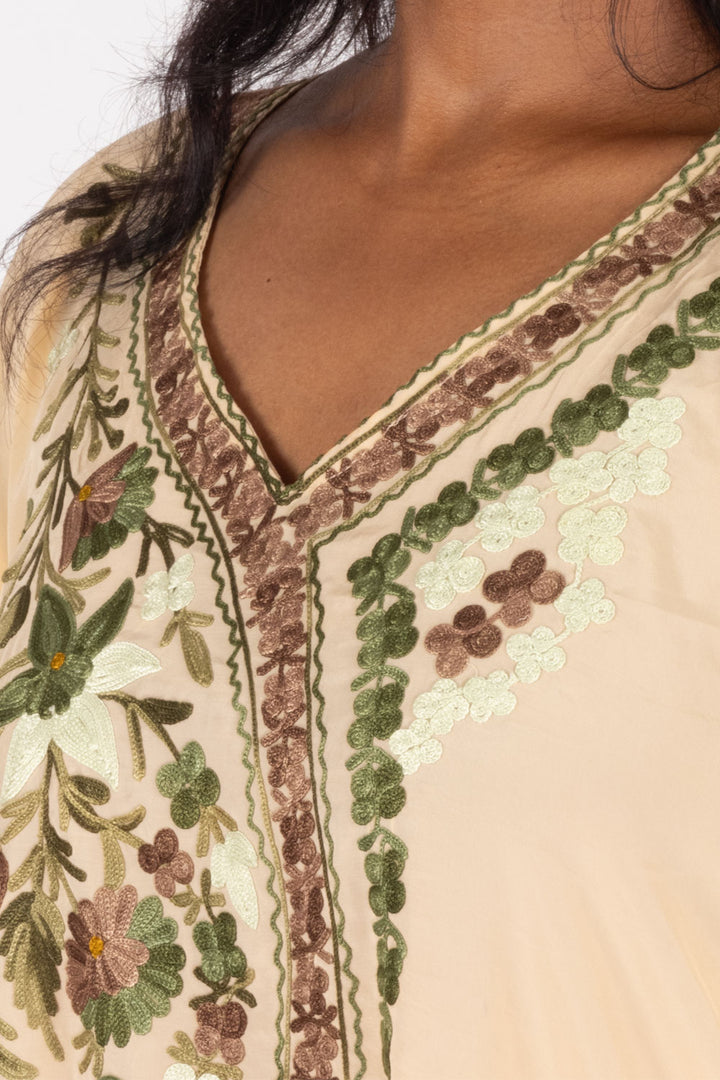 Embroidered Crepe Silk Kaftans – Avishya.com