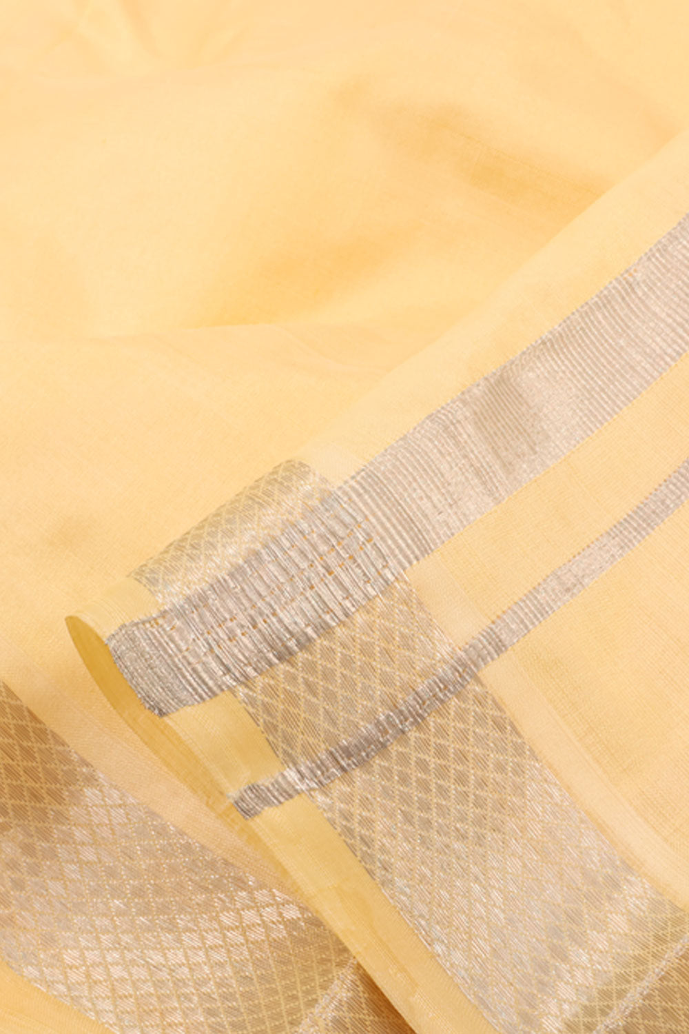Pastel Gold Kanchipuram Silk 9x5 Dhoti 10059818 – Avishya.com